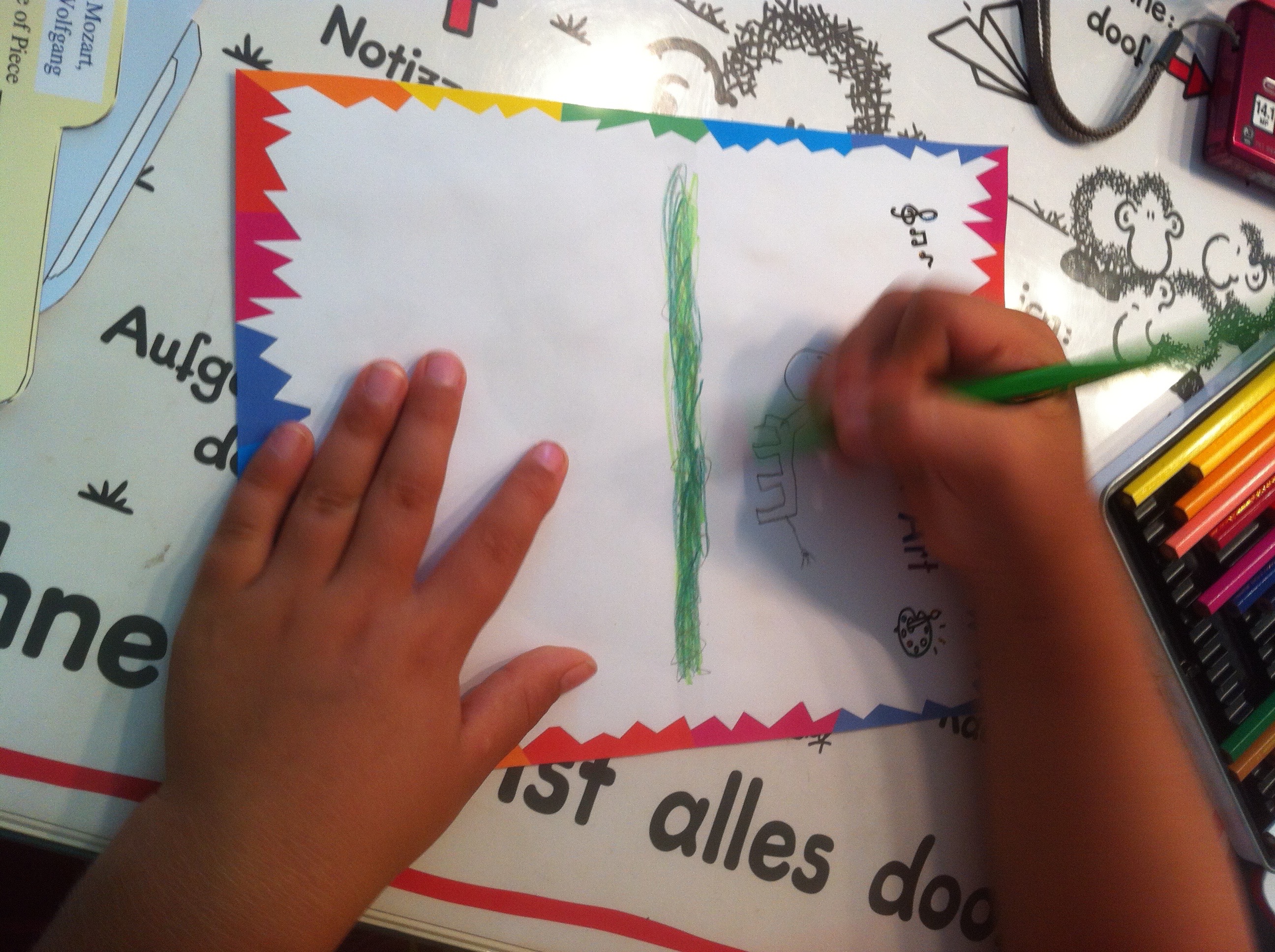 Malen mit Musik / Painting with music – Homeschooling in der Schweiz